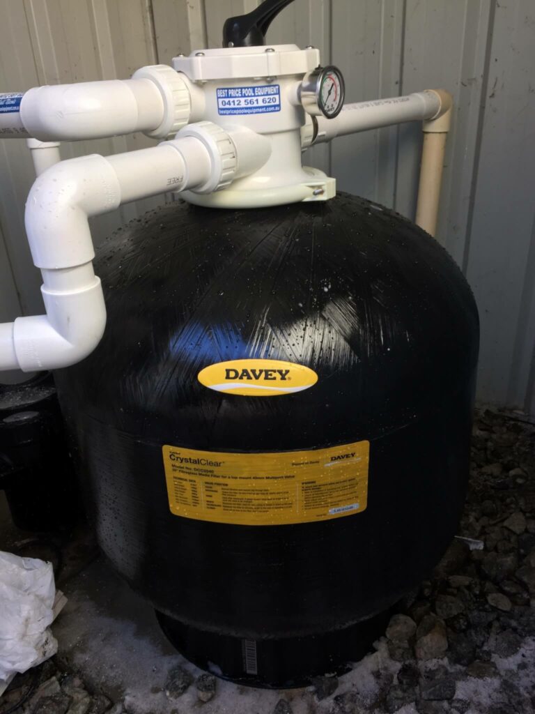 Installation of Davey DCC2540, 25 inch sand filter in Munster this ...
